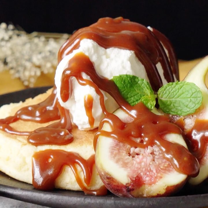 @TastemadeJapan: 【ふわとろ♡】濃厚カラメルパンケーキ⠀ ⠀⠀ スマホアプリはレシピを簡単に探せるよ⠀ ダウンロードは ...