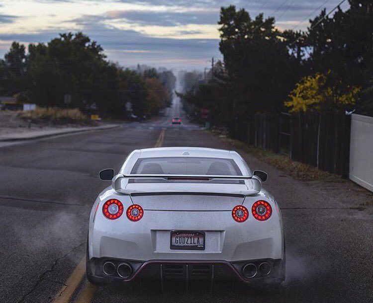 @Nissan: Coffee run. #Nissan #OMGTR : @duskin_anthony... - Ciao Nihon