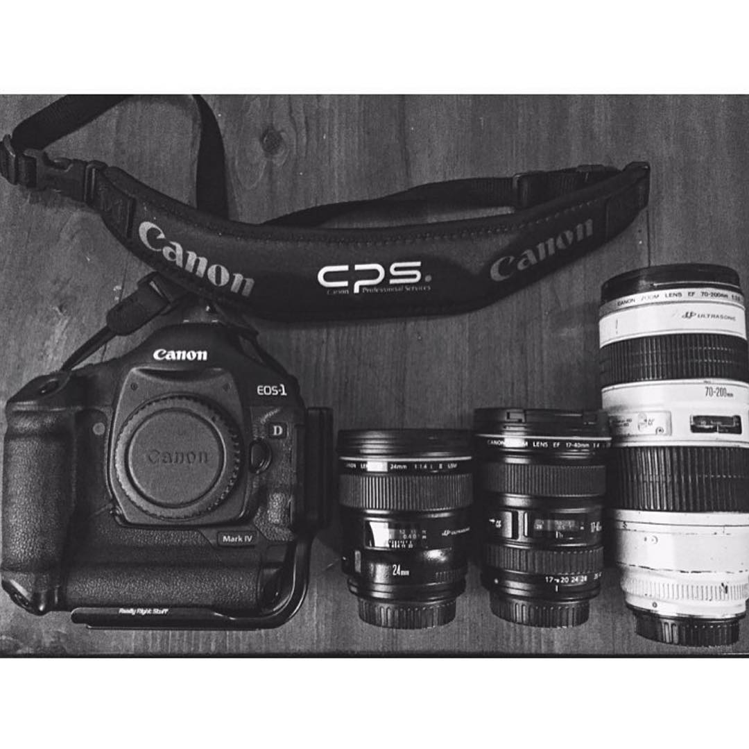 @Canon: It looks like #TeamCanon fan @thesaurus.rexx is ready to take ...