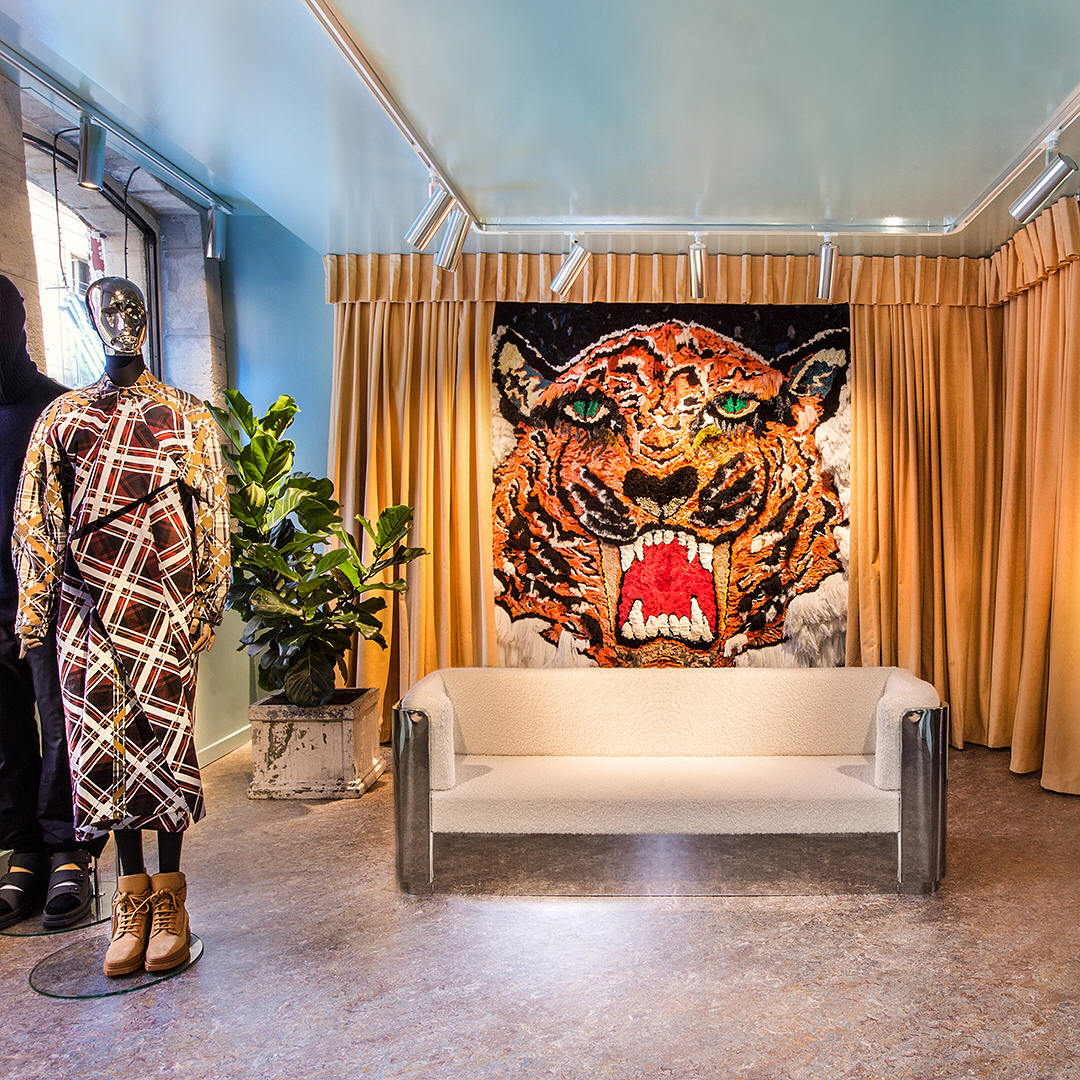 @KENZO: Discover the new KENZO Event store in the heart of Paris ...