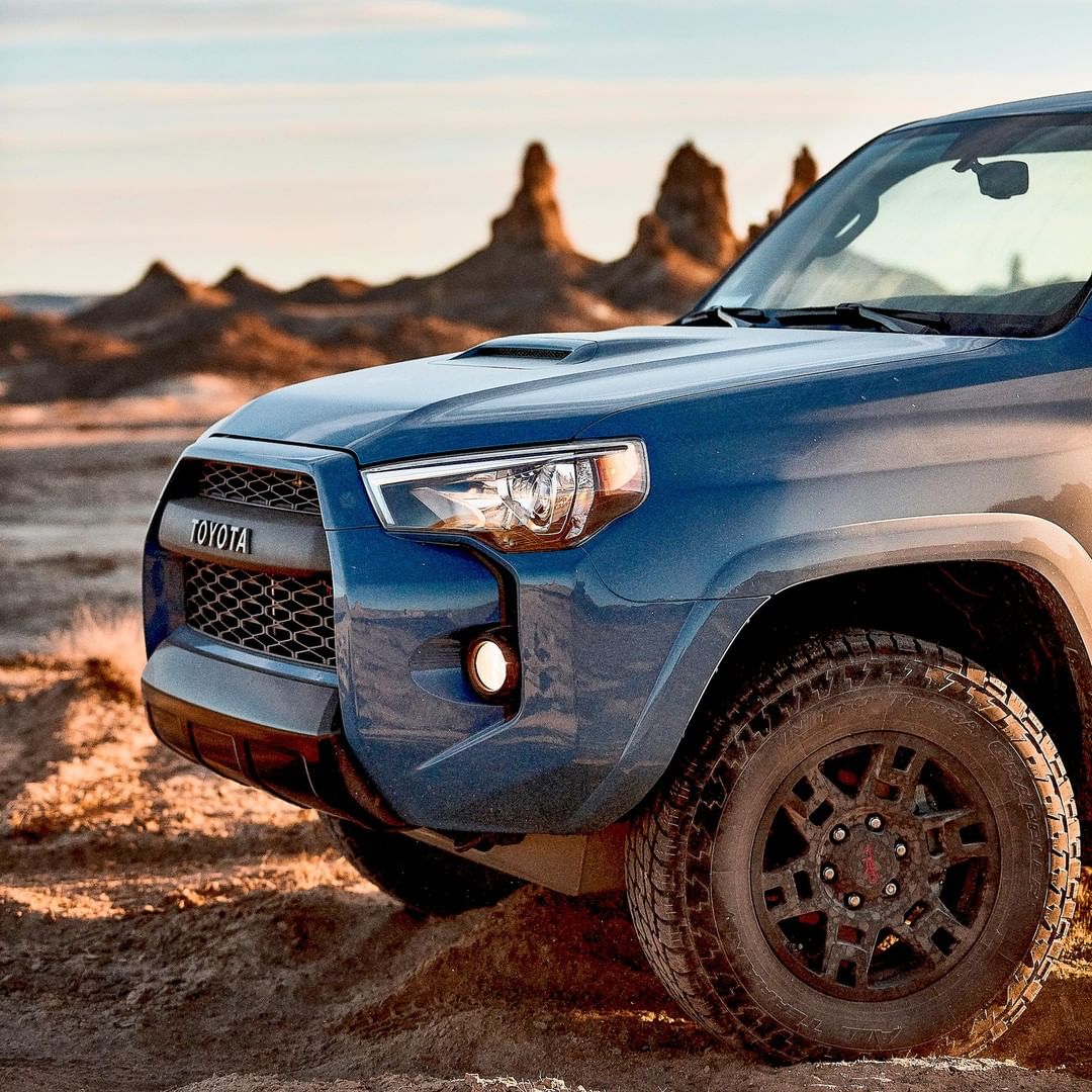 @Toyota: Cutting-edge style and trail-ready toughness. #4Runner # ...