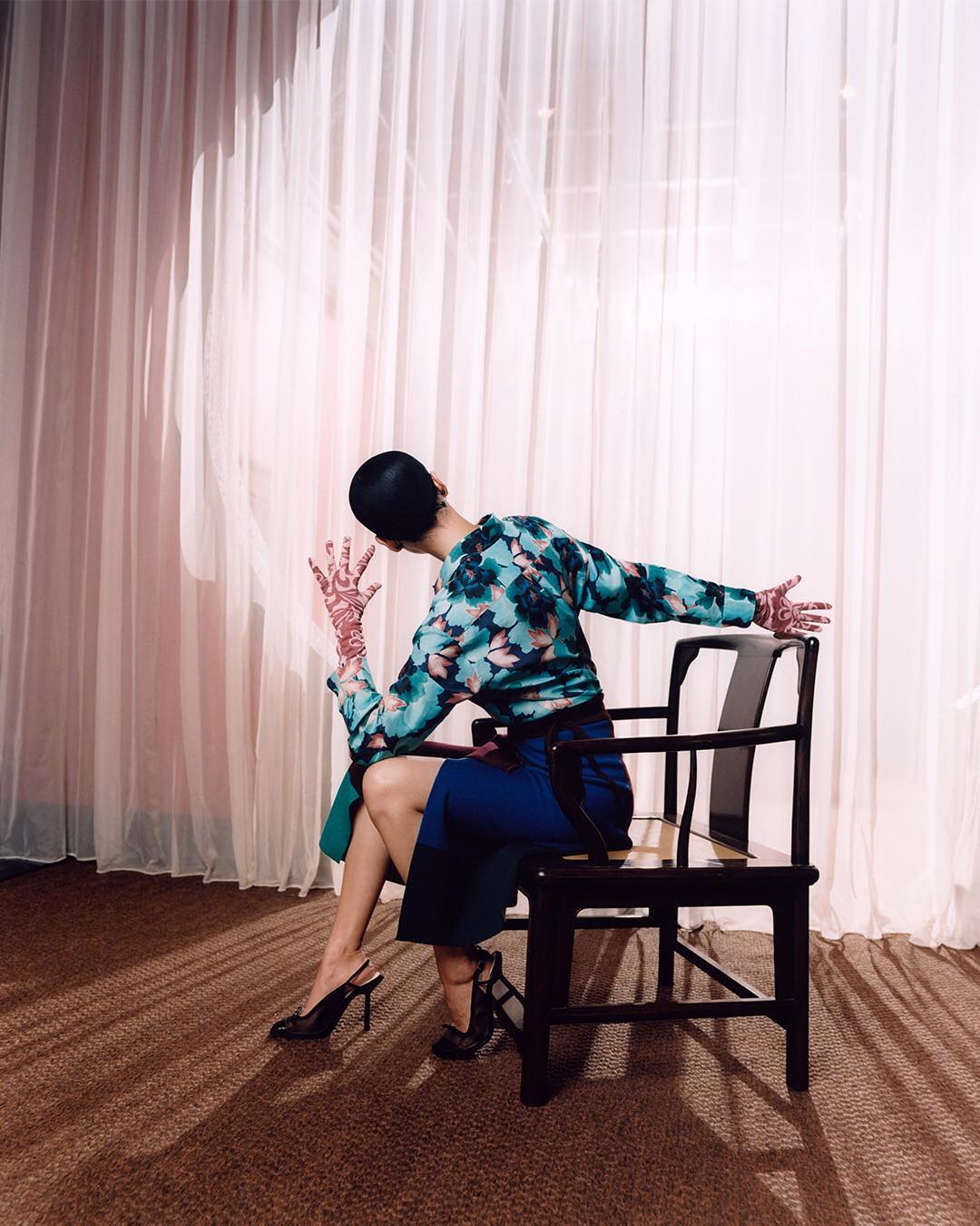 @KENZO: An evocative image of elegance and sensuality—subtle but ...