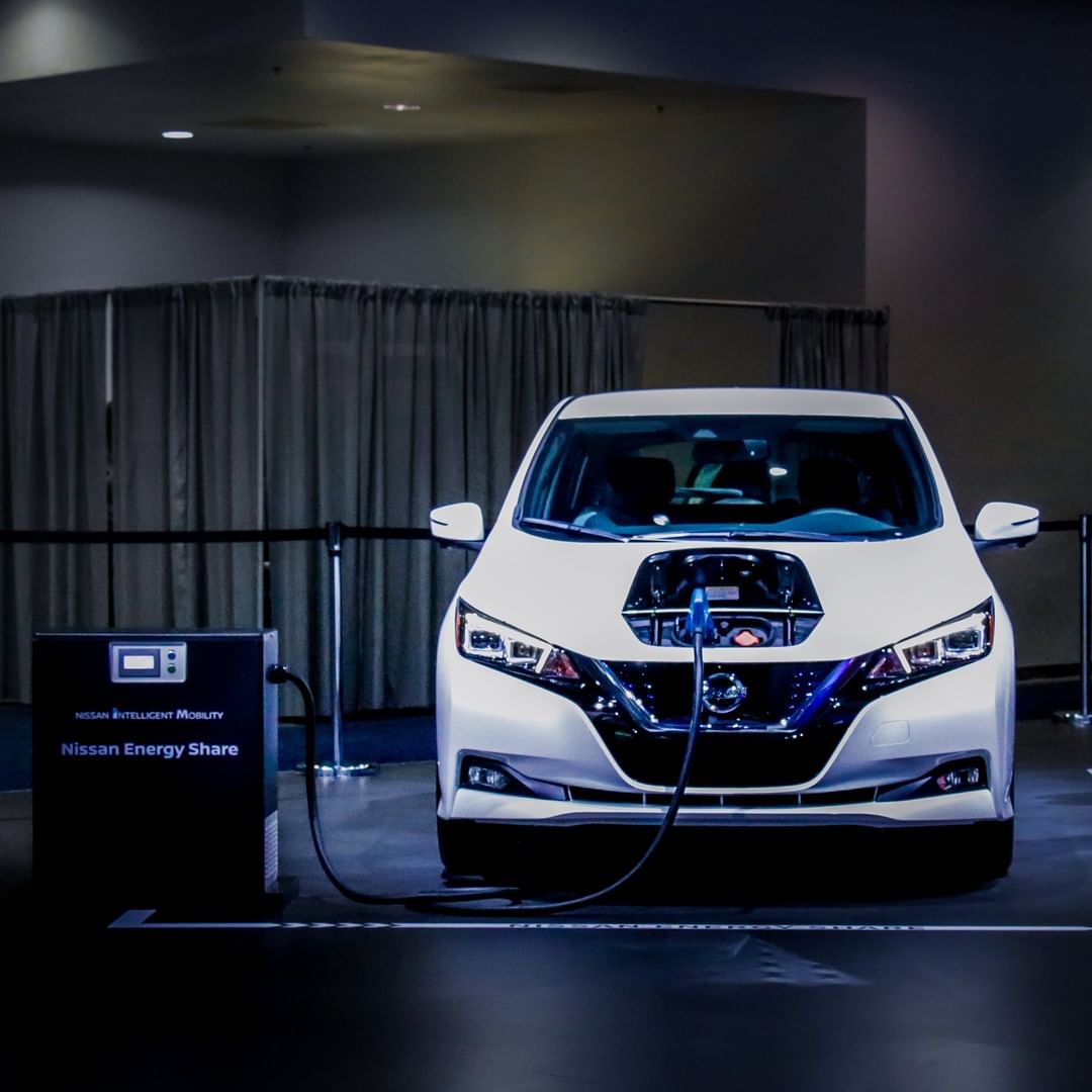 @Nissan: #Midweek charge up at #CES. #CES2019 #NissanLEAF # ...