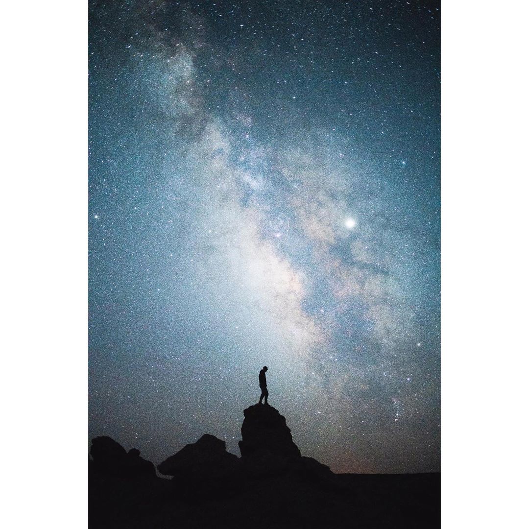 Canon: "Nothing beats staring into the endless sky on a clear night. I ...