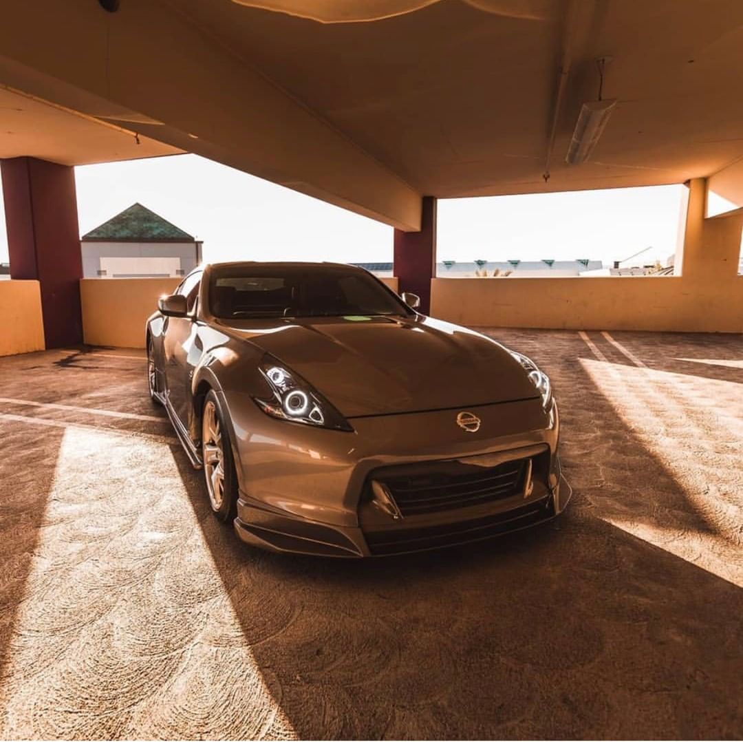 Nissan: Playing in the golden hour. #Nissan370Z #Nissan #370Z : @clay ...