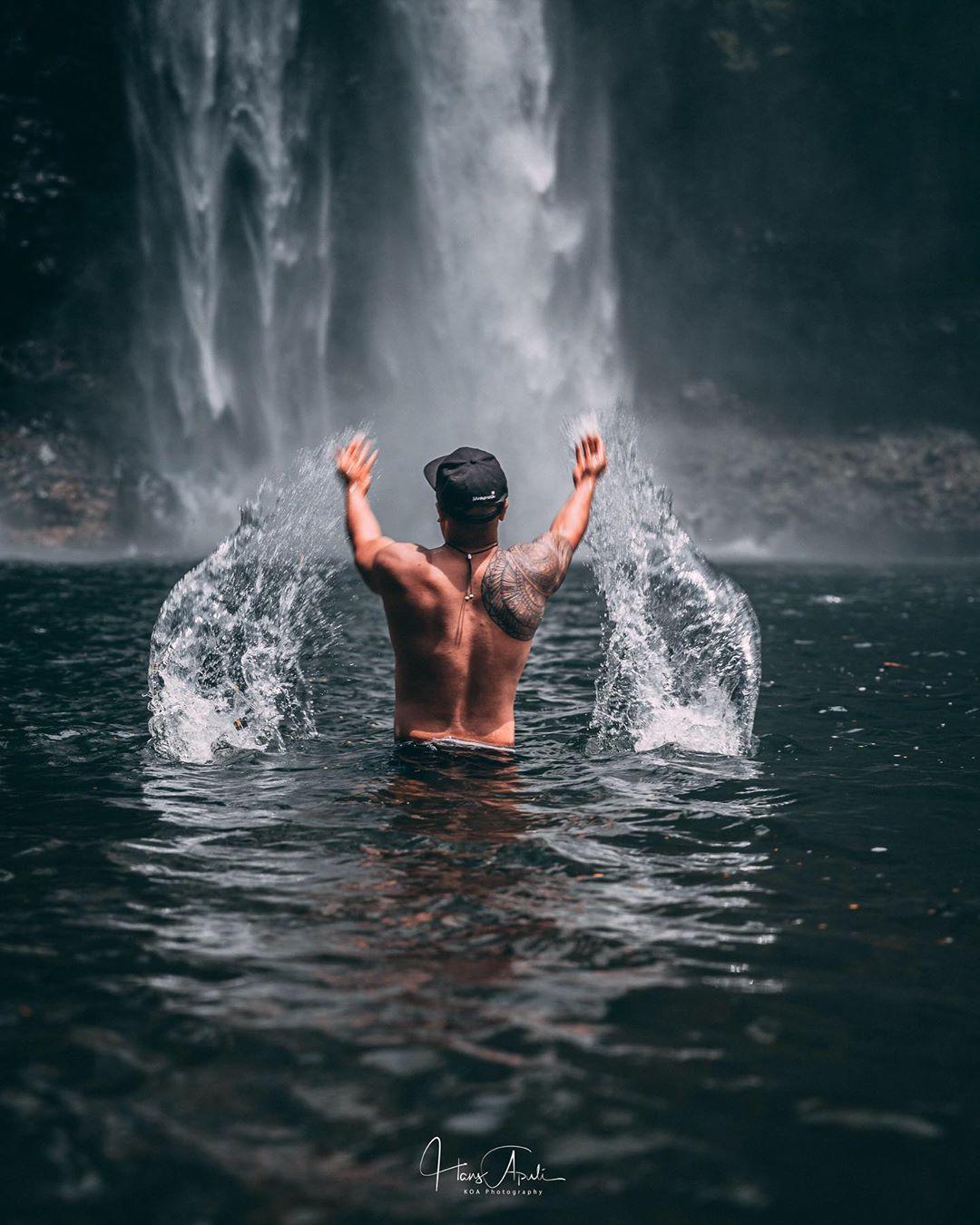 Canon: "Mana recharged in fresh Hawaiian waterfalls." #MyCanonStory ...