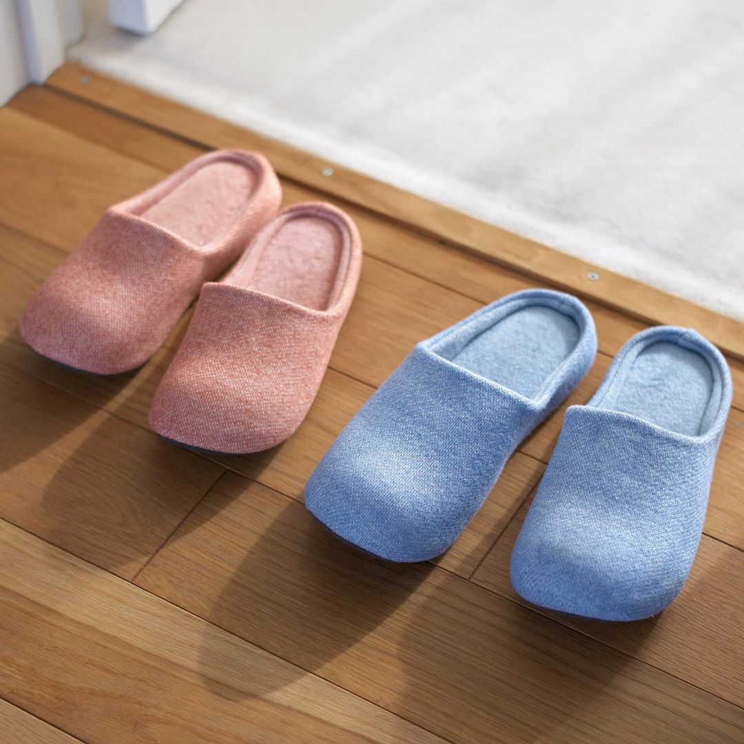 UNIQLO ユニクロ: Cushioned room slippers to keep you comfy day and night. # ...