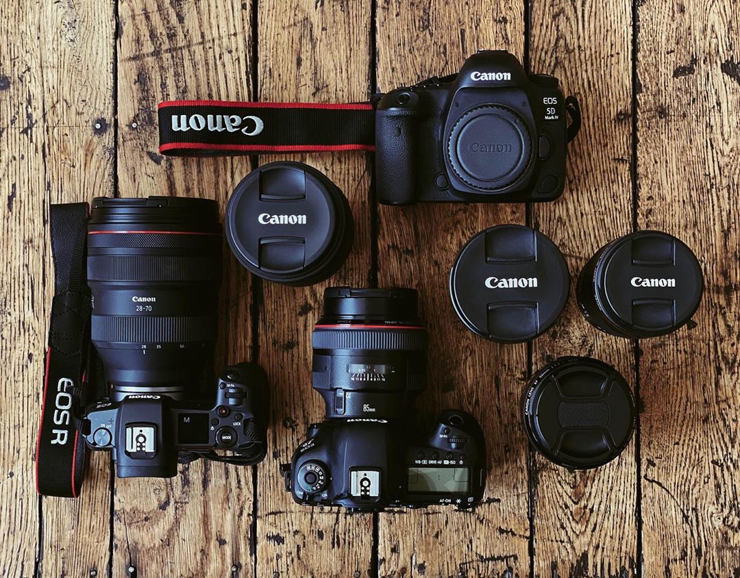 Canon: Find out what's inside @larajadephotography's gear bag! | "So ...