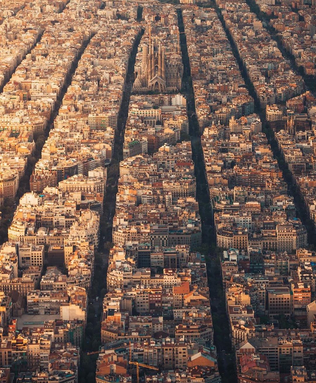 Canon Photography: Leading lines in Barcelona Photography | @jacob ...