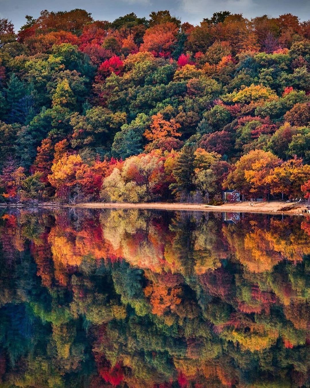 Canon Photography: OH MY stunning autumn reflections Photography ...