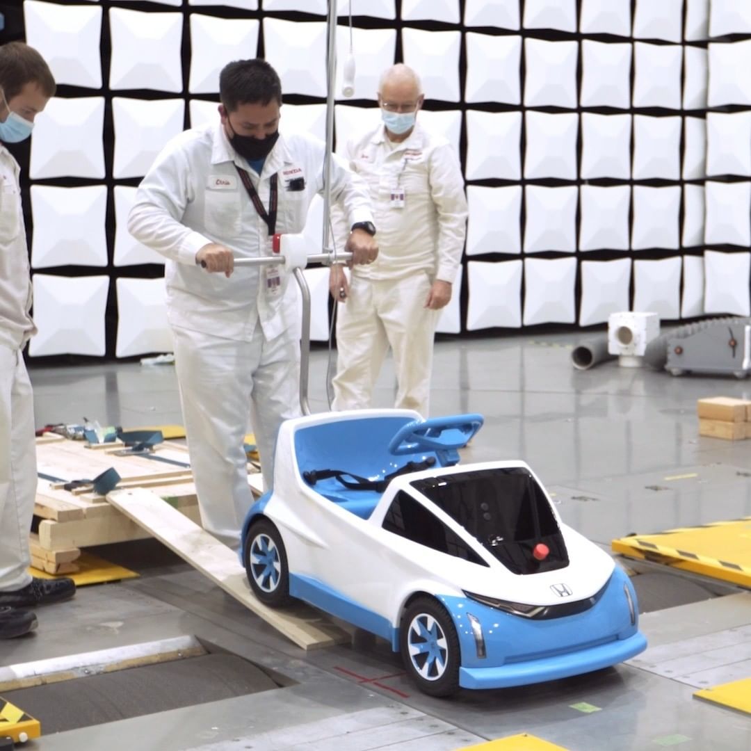 Honda: Turning ideas into reality—that’s the Power of Dreams. Go behind ...