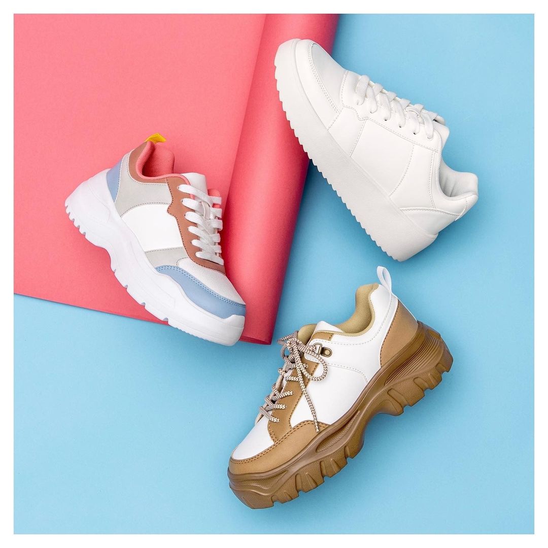 GU(ジーユー): . GU SHOES トレンドライクなボリュームソールスニーカーが新登場。 キャッチ―なカラーが特徴の #ボリュームソール ...