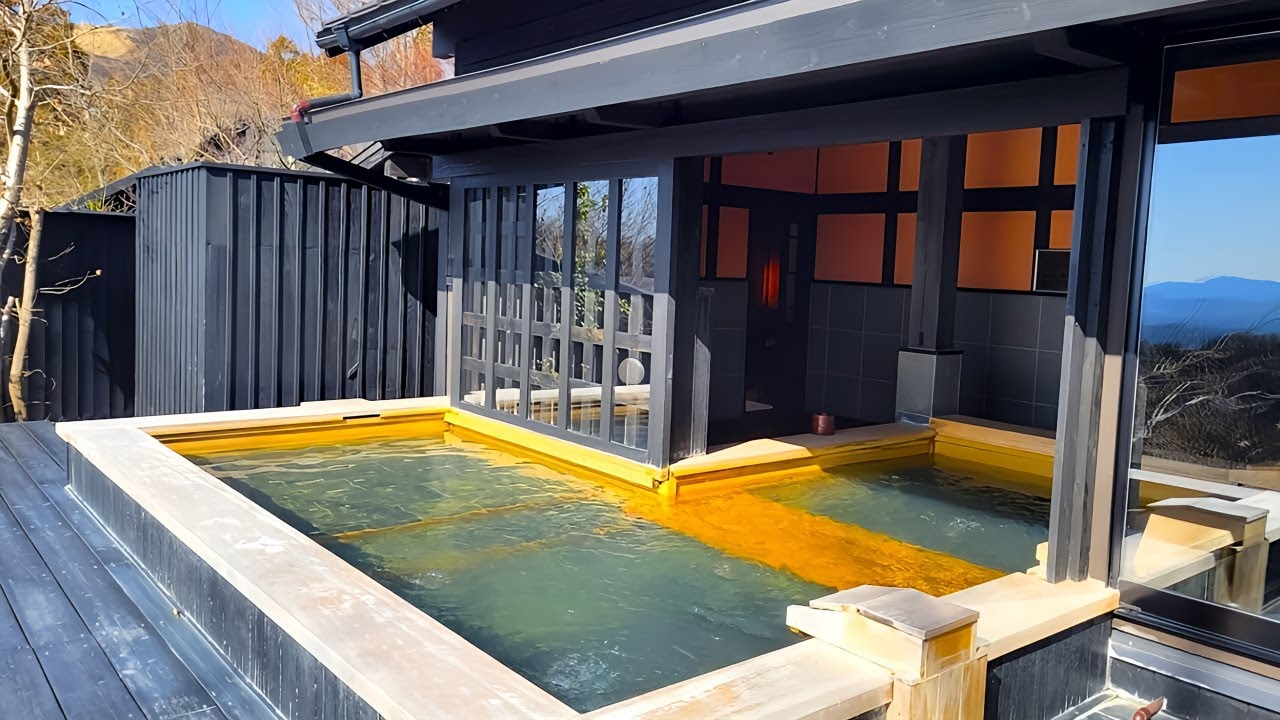 Gekkoju, Japan's Luxury Onsen Ryokan with Private Large Hot Spring Open ...
