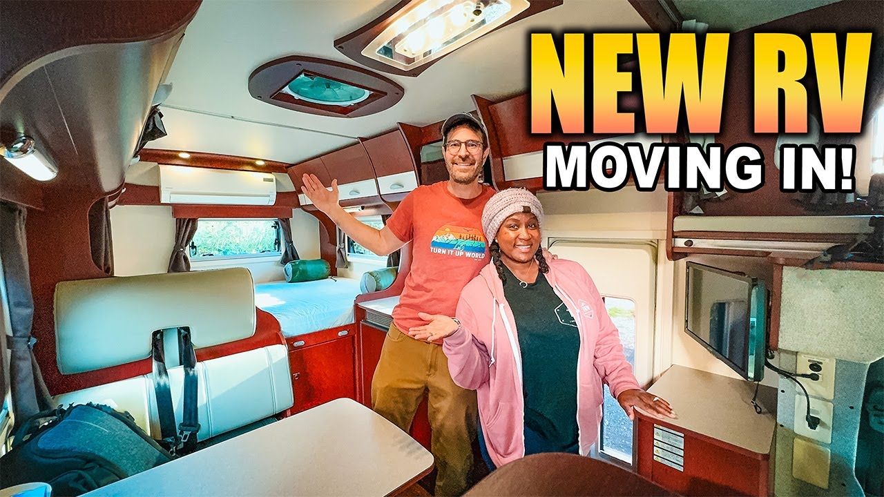 We Got a NEW RV! (Unlike ANY Other Small Class C RV) – RV Tour - Ciao Nihon