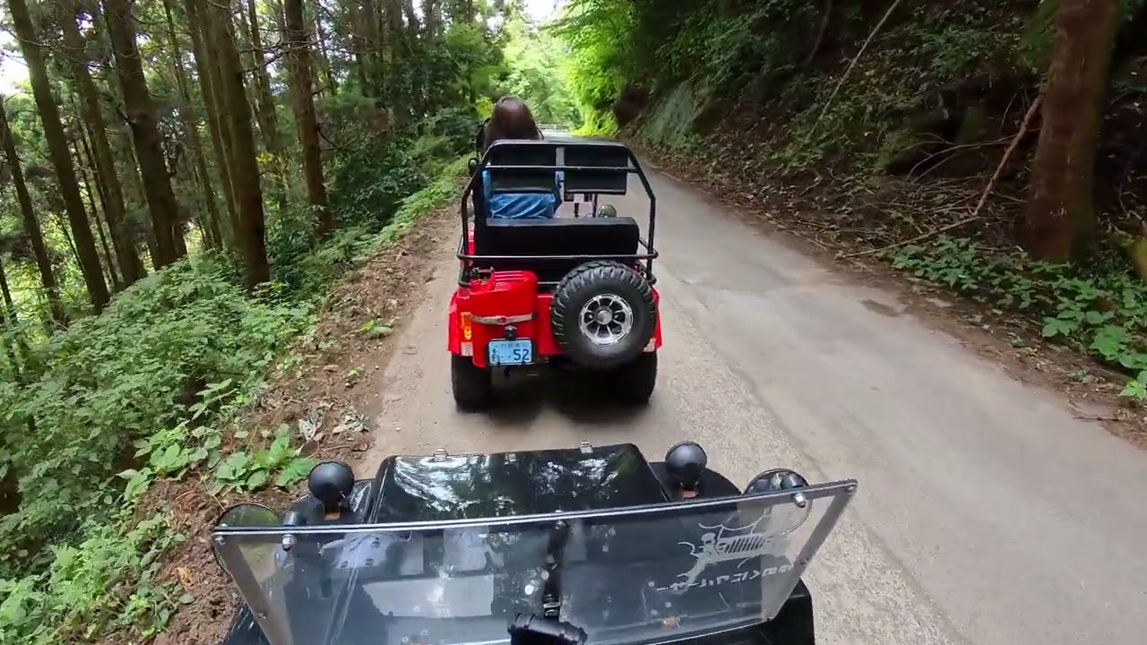 Driving Electric carts in the mountains above Beppu part 3 - Ciao Nihon