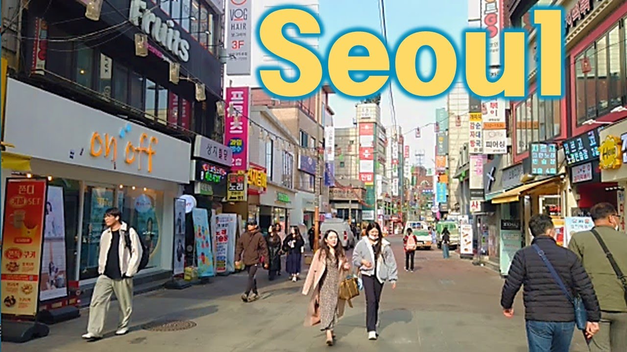 Seoul, Korea - Walking Tour of Attraction - 4K - Daehak-ro Street ...